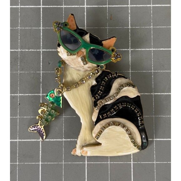 LATR 2GO | Jewelry | Vintage Latr 2go Cat Brooch Lunch At The Ritz Fish ...